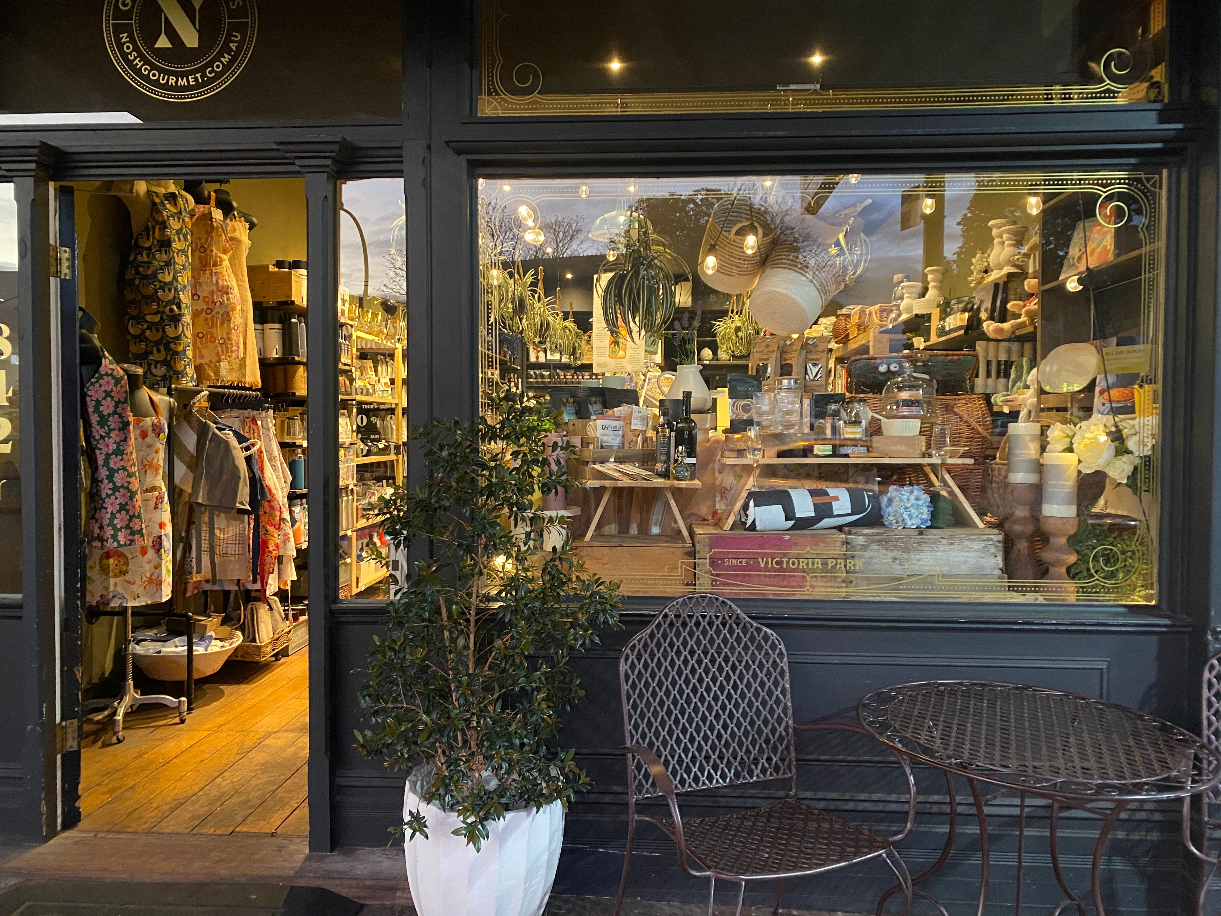 All Gift Hampers – Nosh Gourmet Gifts